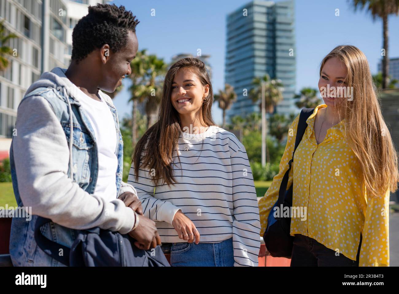 African american friends standing together hi-res stock photography and ...