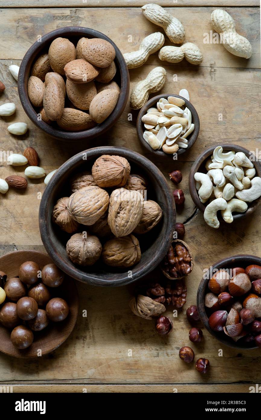 Tray of nuts hi-res stock photography and images - Alamy