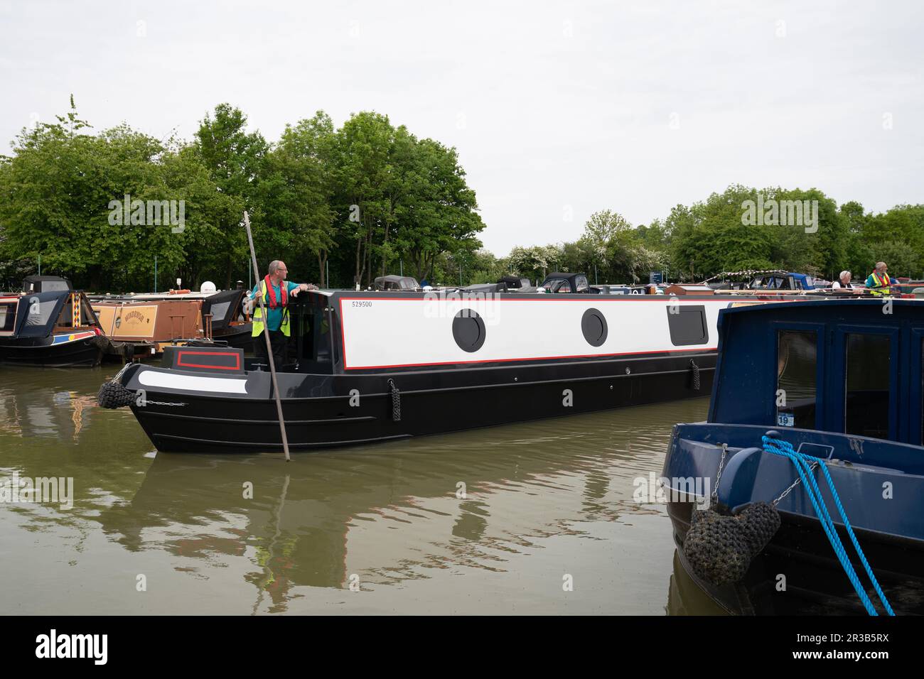 Visitors to the crick boat show hi-res stock photography and images - Alamy