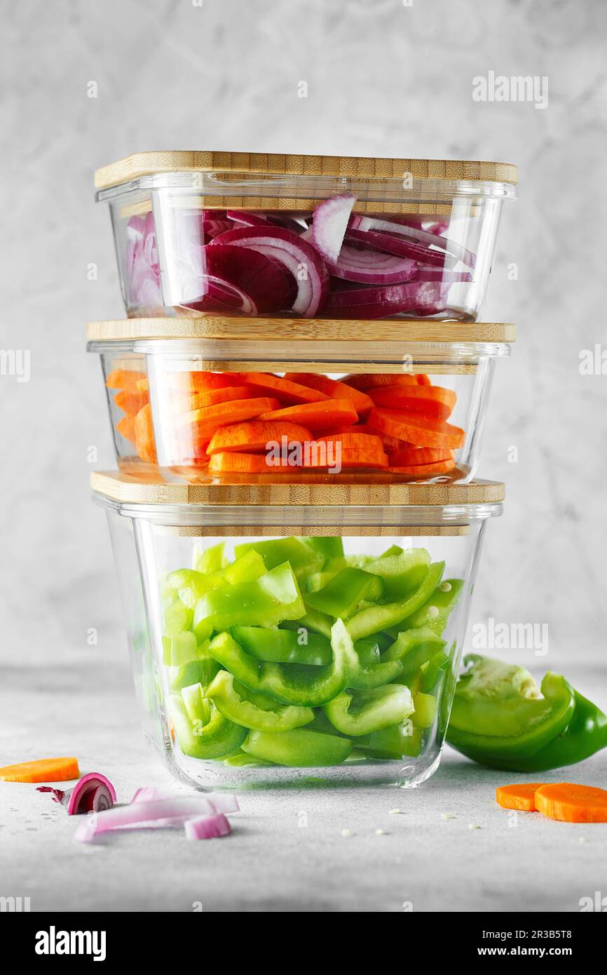 Glass boxes with fresh raw vegetables. Healthy Meal Prep - recipe ...