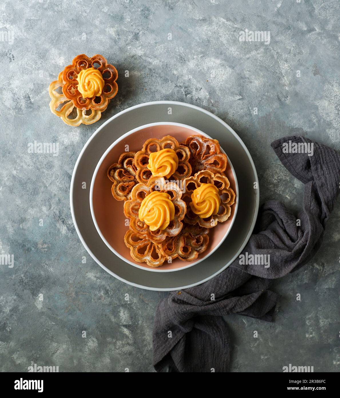 Solteritas hi-res stock photography and images - Alamy