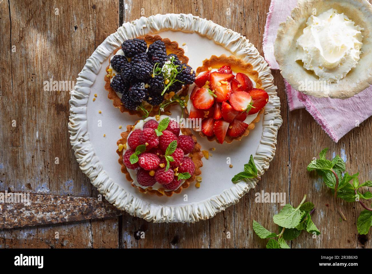 Little fruit tarts Stock Photo - Alamy