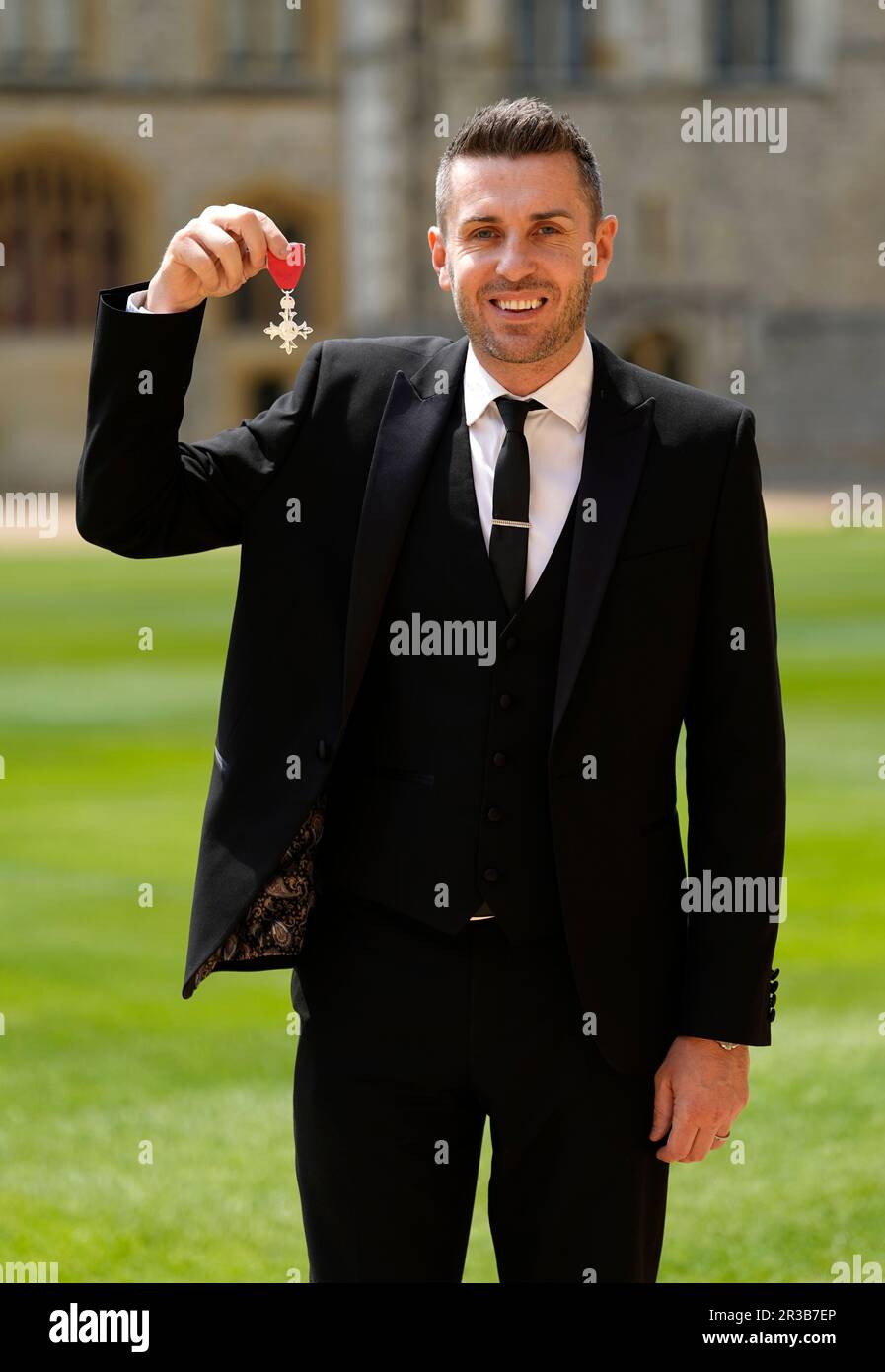 Mark Selby after being made a Member of the Order of the British Empire ...