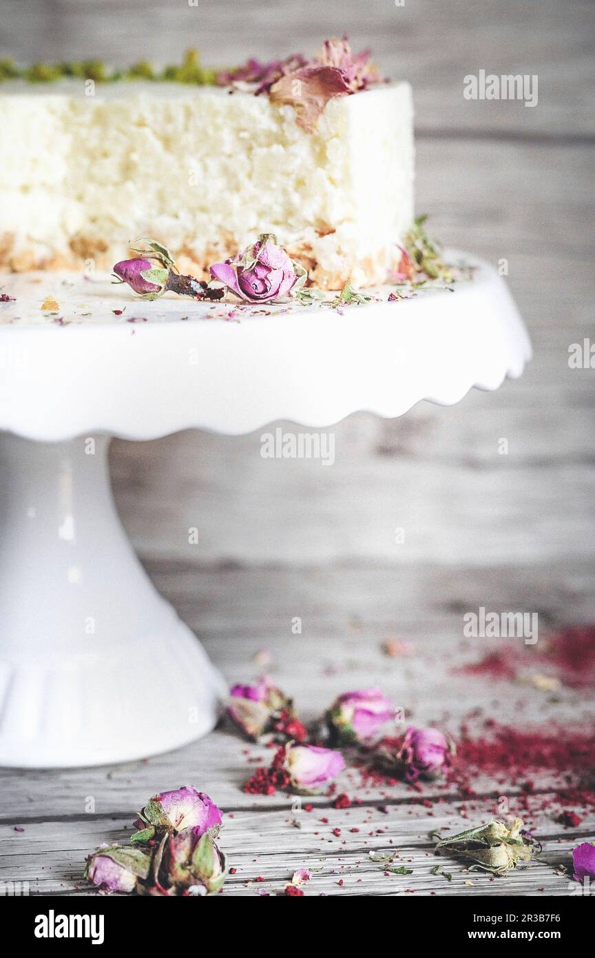 Rice petals hi-res stock photography and images - Alamy