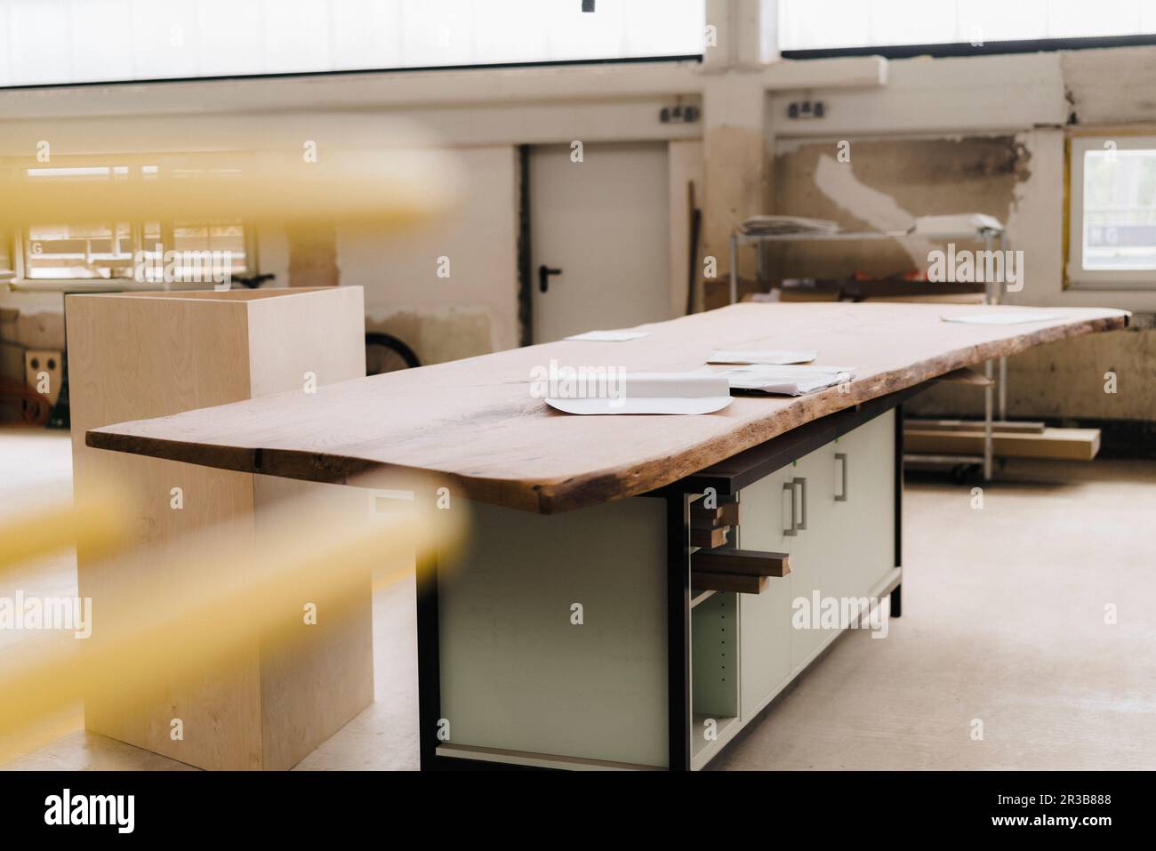 Workbench carpentry hi-res stock photography and images - Alamy