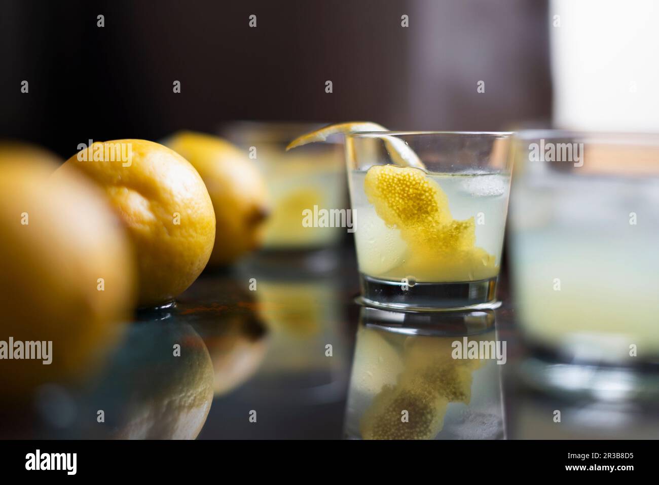 Limoncello drink glass with lemon fresh hi-res stock photography and ...