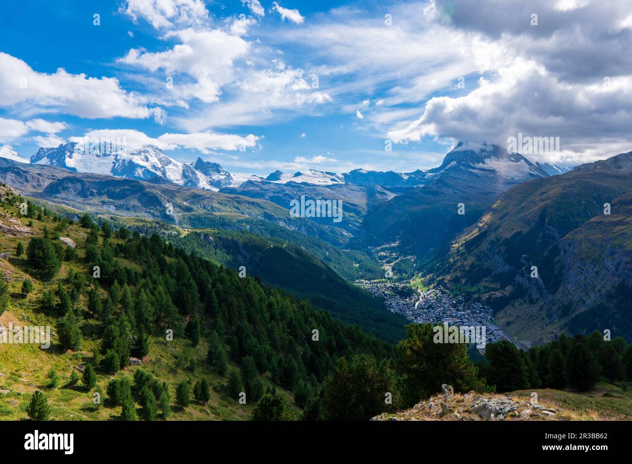 Switzerland electric car zermatt hi-res stock photography and images ...