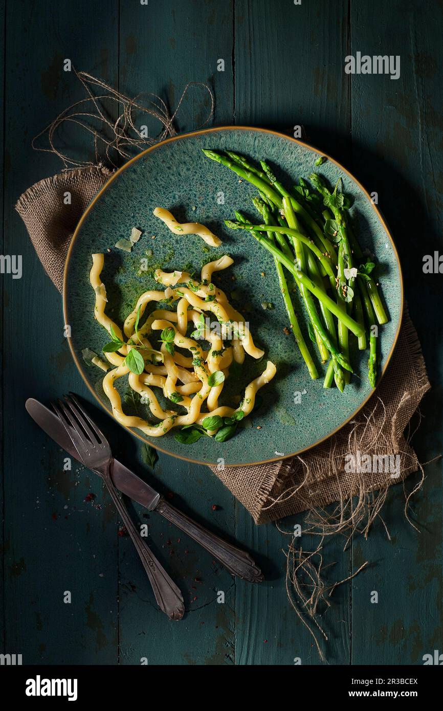 Fusilli al ferretto hi-res stock photography and images - Alamy