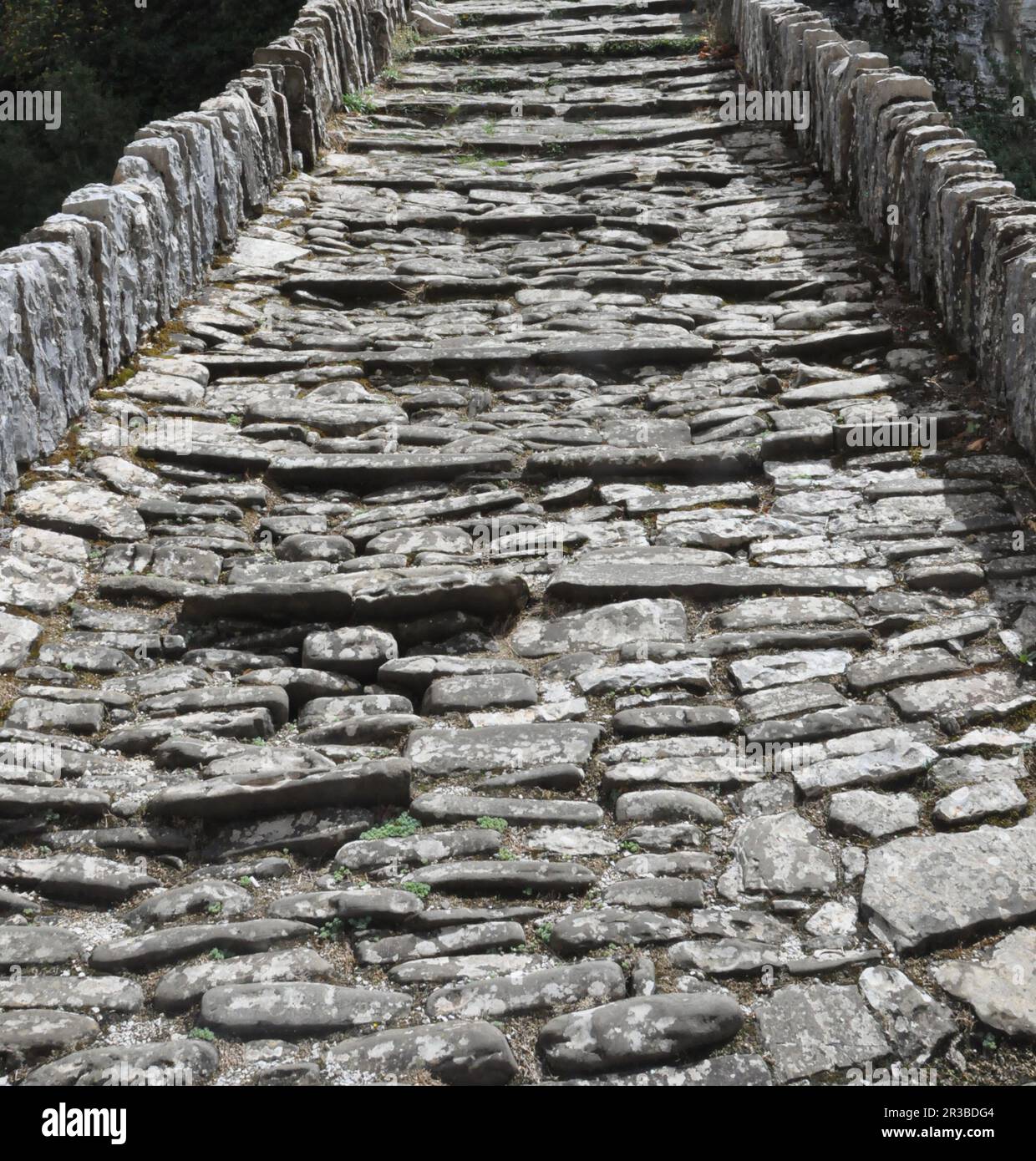 Bridge greece hi-res stock photography and images - Alamy