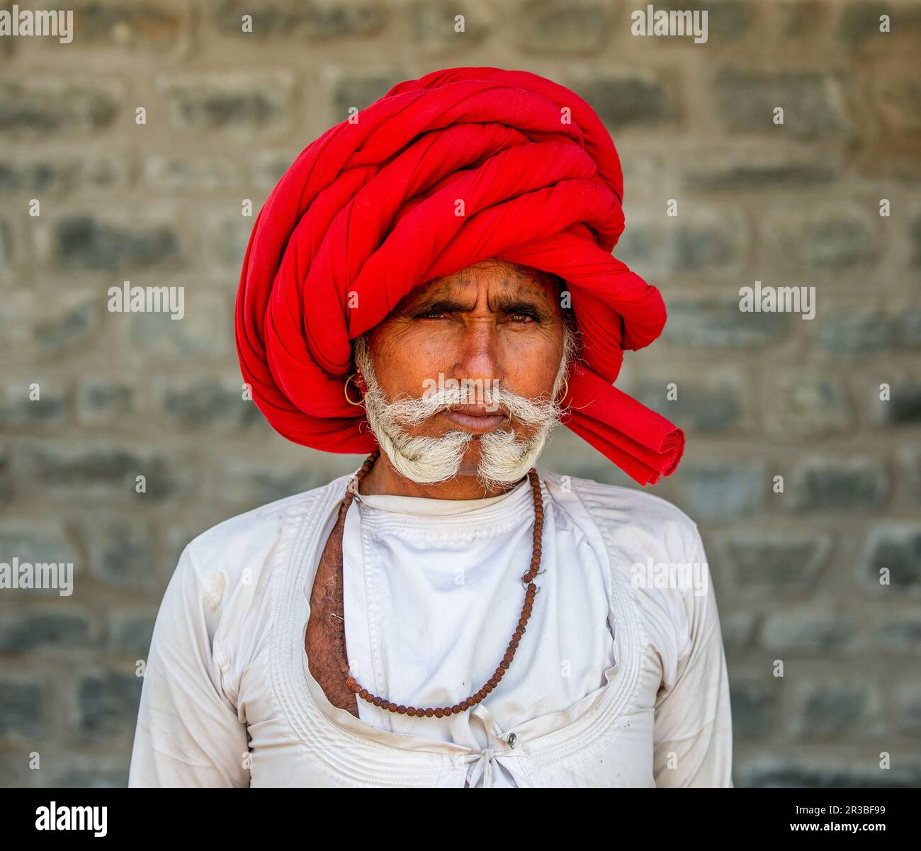 Portrait of a man of the Rabari ethnic group in a national headdress ...