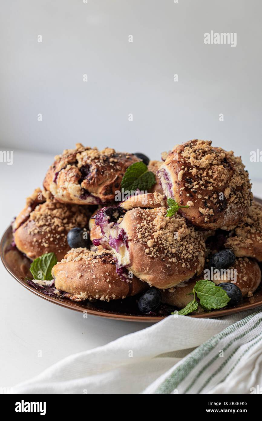 Blueberry buns with streusel Stock Photo - Alamy