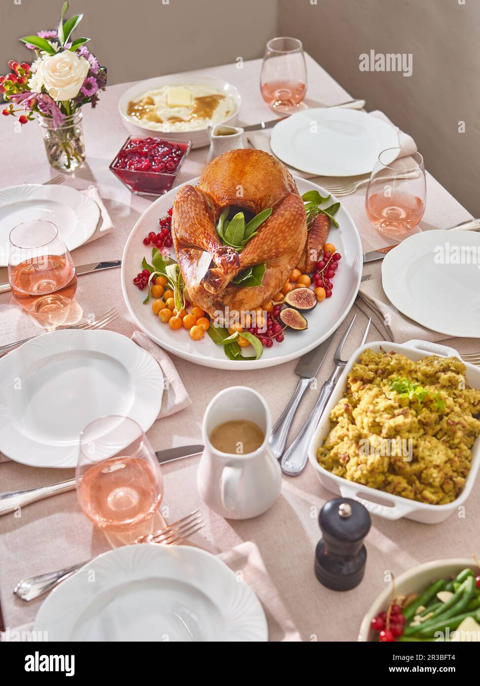 Set table with roast turkey and side dishes Stock Photo - Alamy