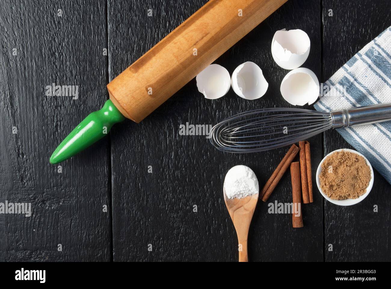 Bakers tools hi-res stock photography and images - Alamy