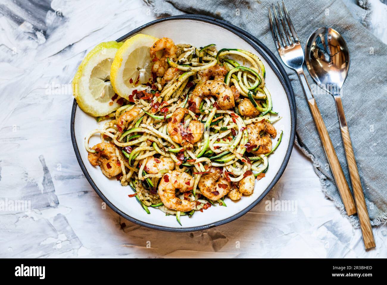 Zoodles shrimp hi-res stock photography and images - Alamy