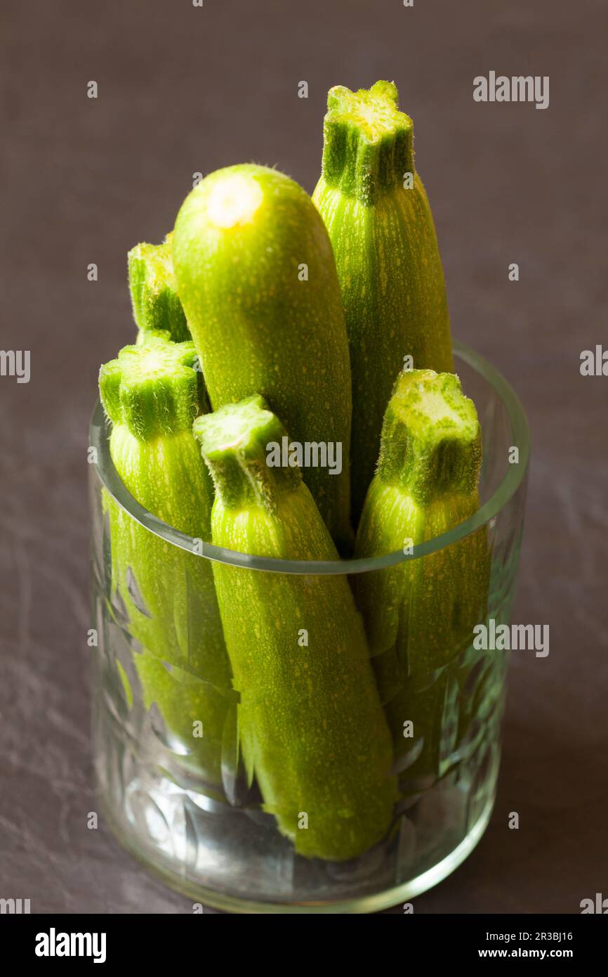 Mini courgettes hi-res stock photography and images - Alamy