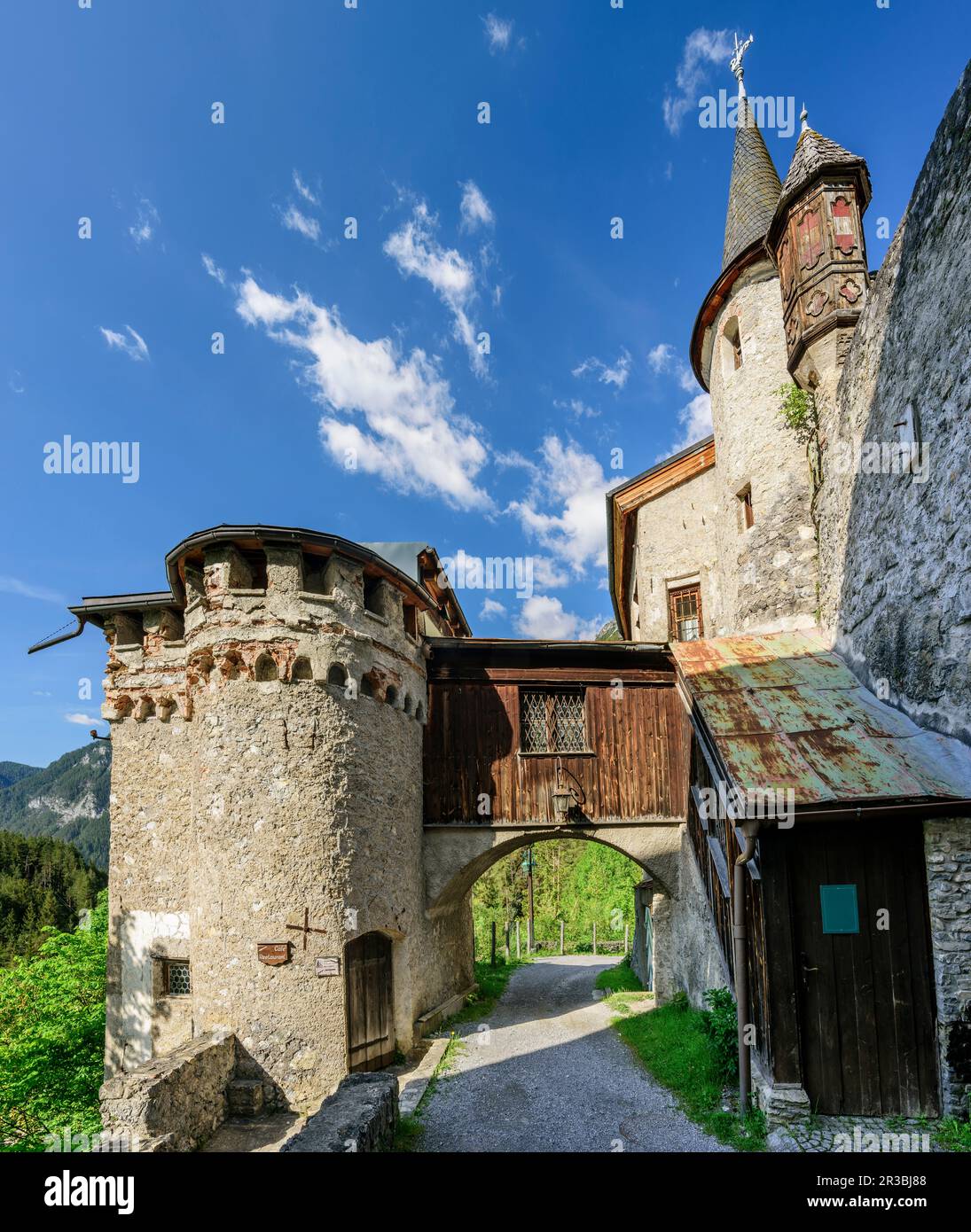 Entrance gate fernstein castle hi-res stock photography and images - Alamy