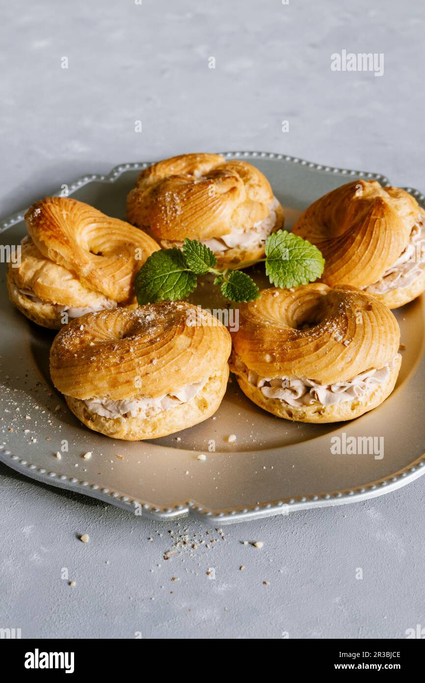 Puff pastry rings hi-res stock photography and images - Alamy