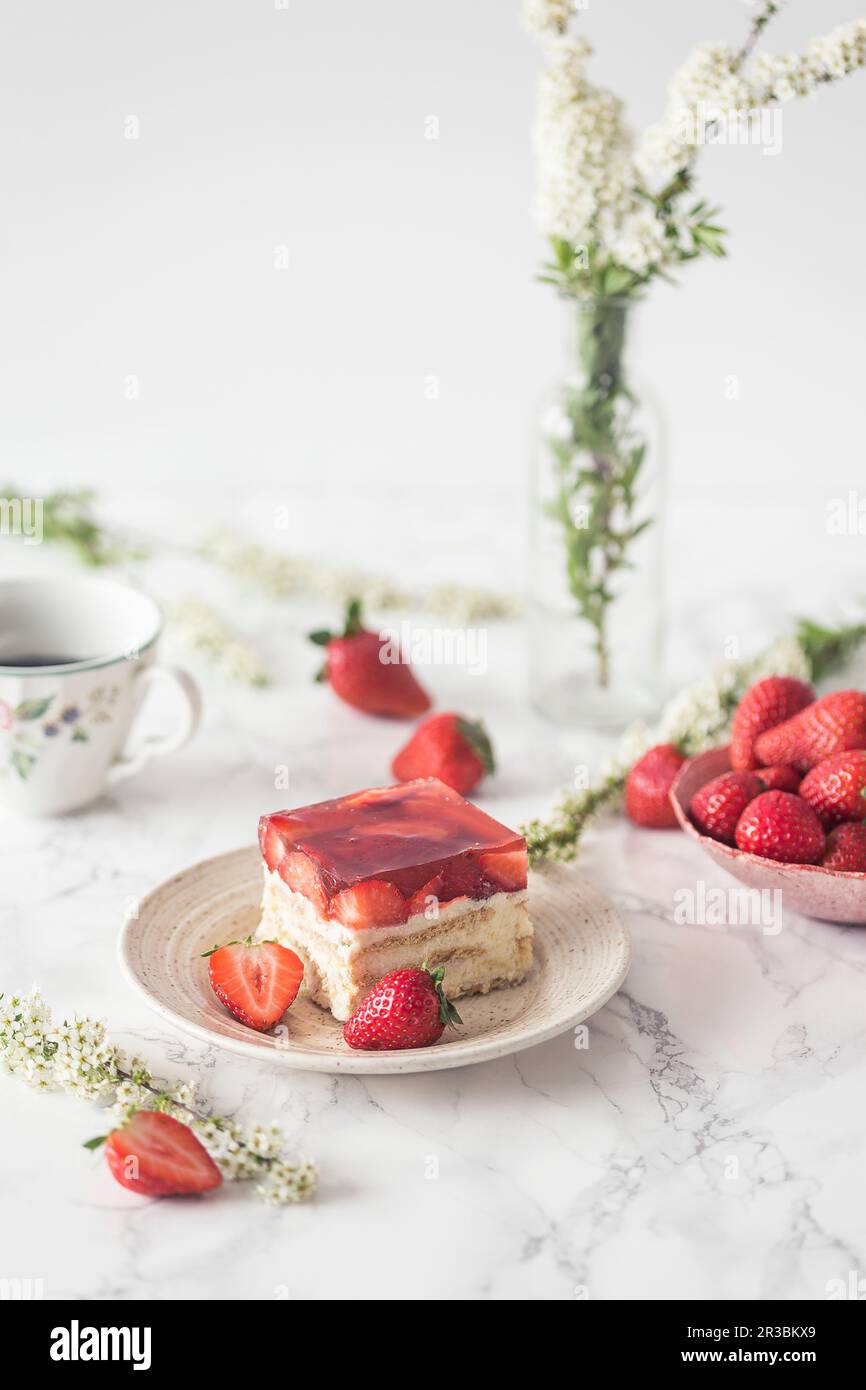 No bake cakes hi-res stock photography and images - Alamy