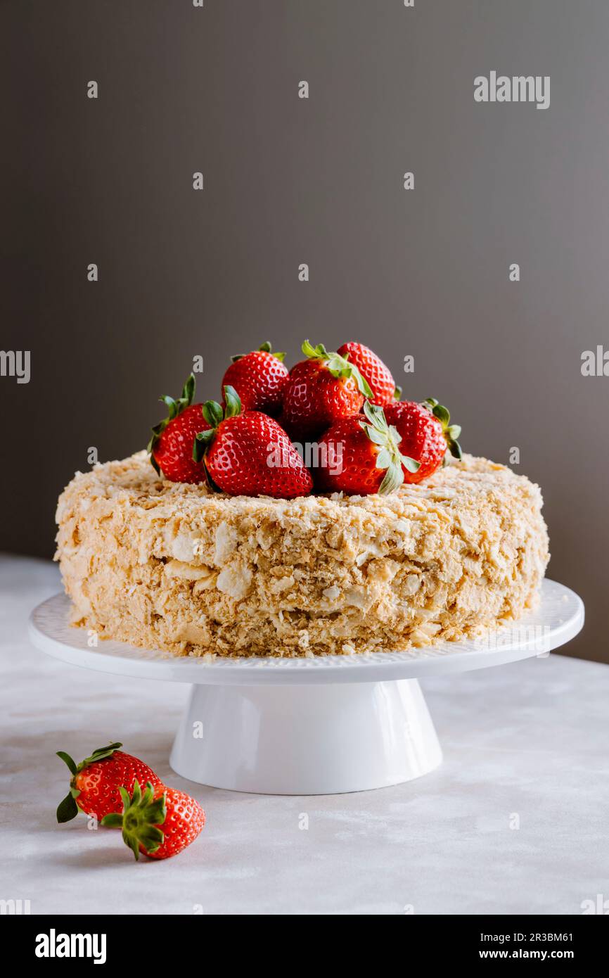 Mille feuille gateau hi-res stock photography and images - Alamy