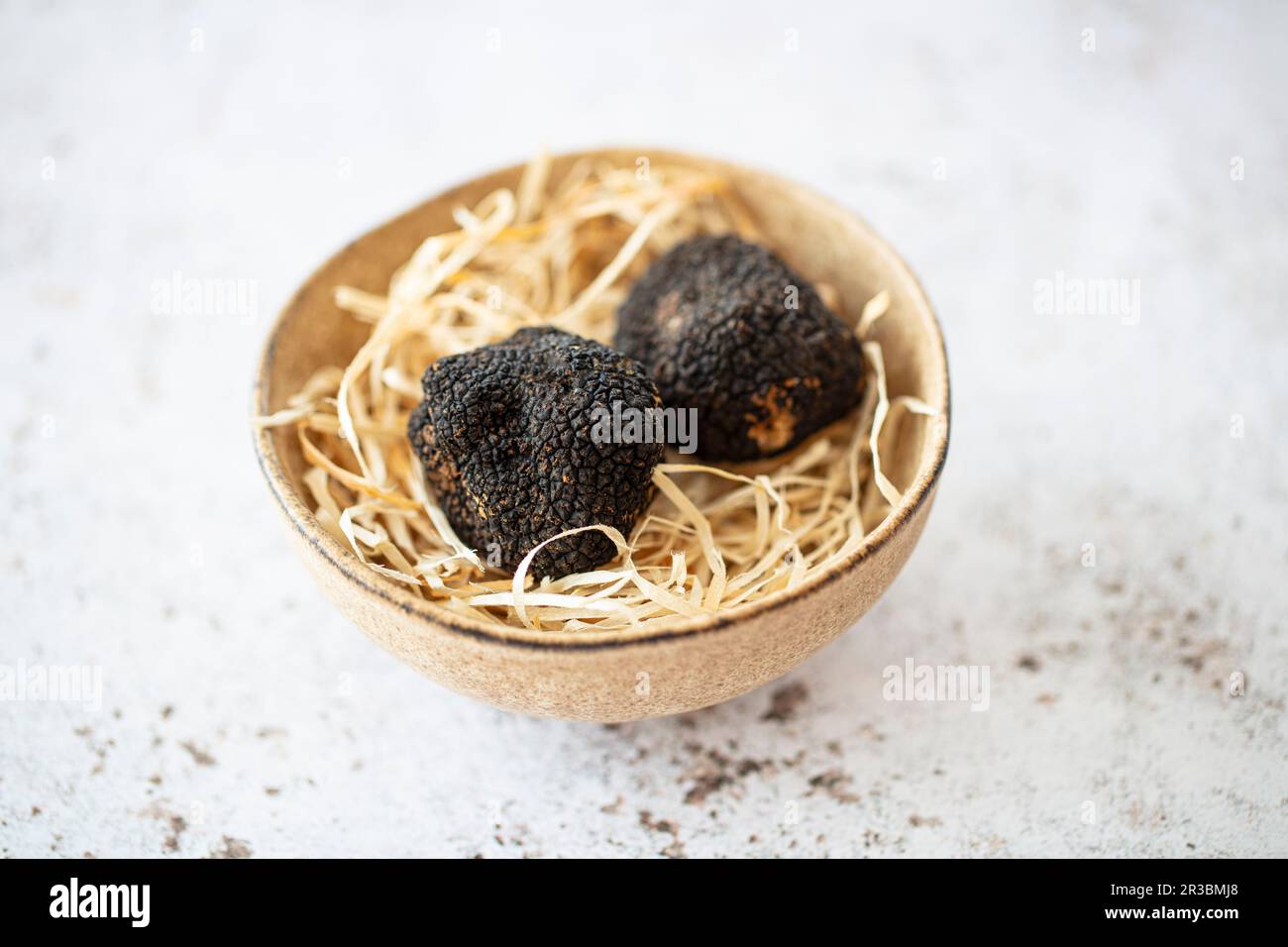 Black winter truffle hi-res stock photography and images - Alamy