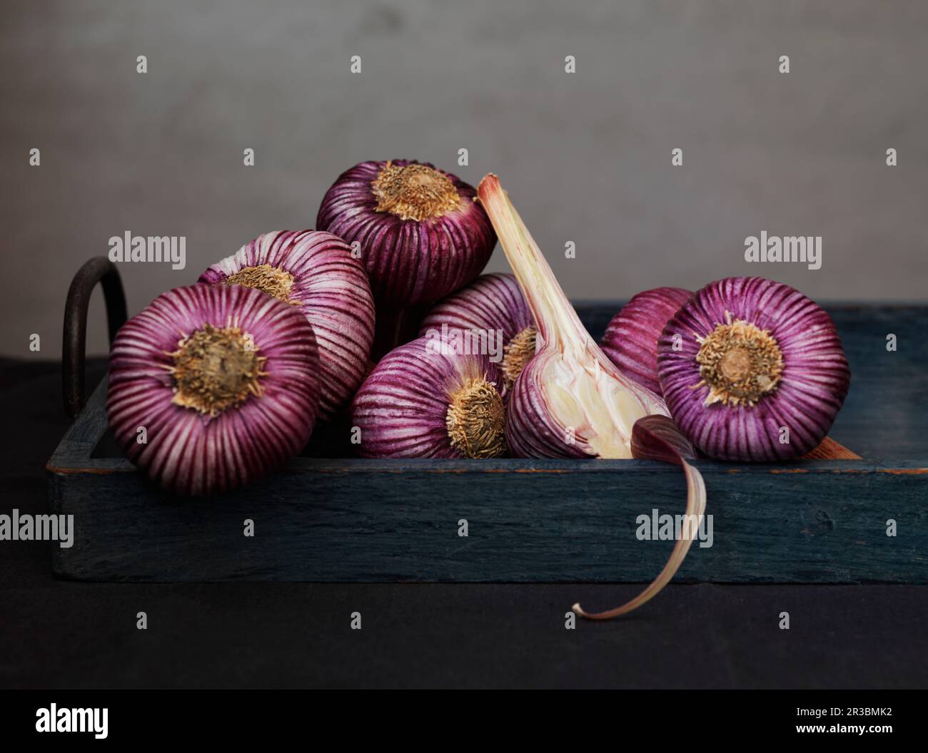 Purple garlic variety hi-res stock photography and images - Alamy