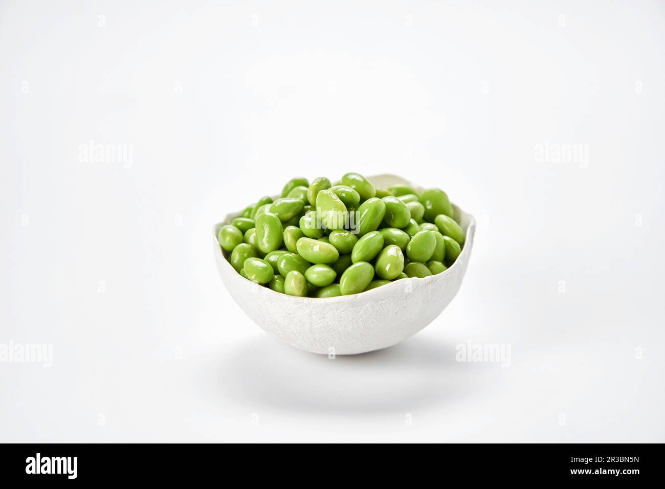 Fresh soya beans hi-res stock photography and images - Alamy