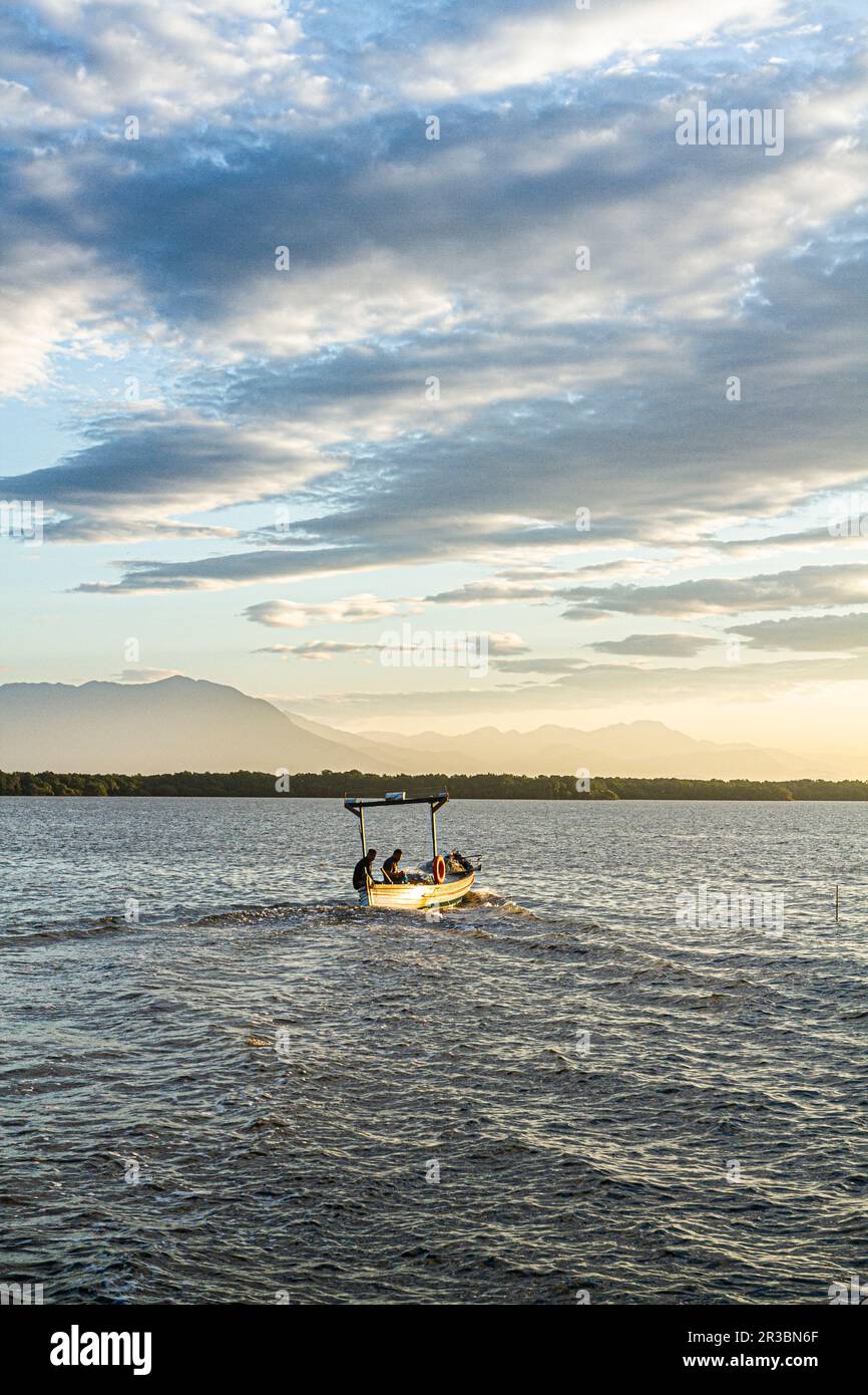 Brazilian fishing boat hi-res stock photography and images - Alamy
