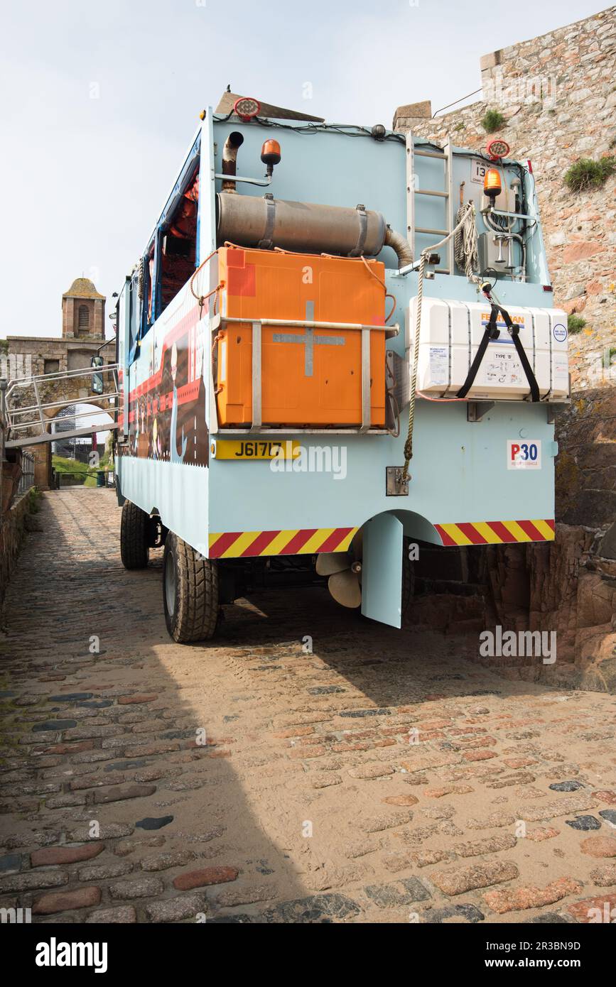 Elizabeth castle duck ferry hi-res stock photography and images - Alamy