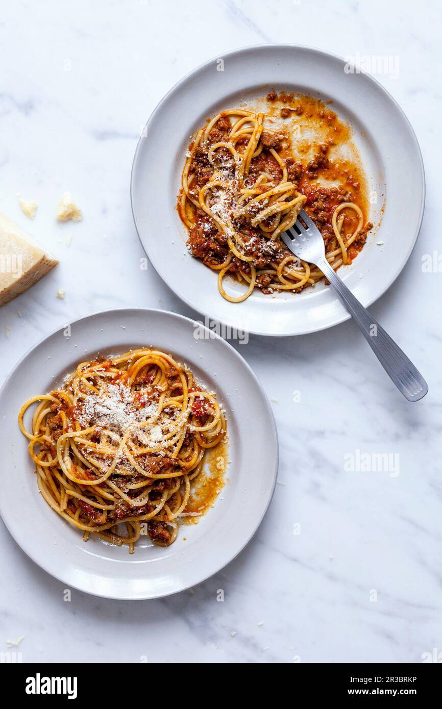 Spaghetti bolognese from above hi-res stock photography and images - Alamy
