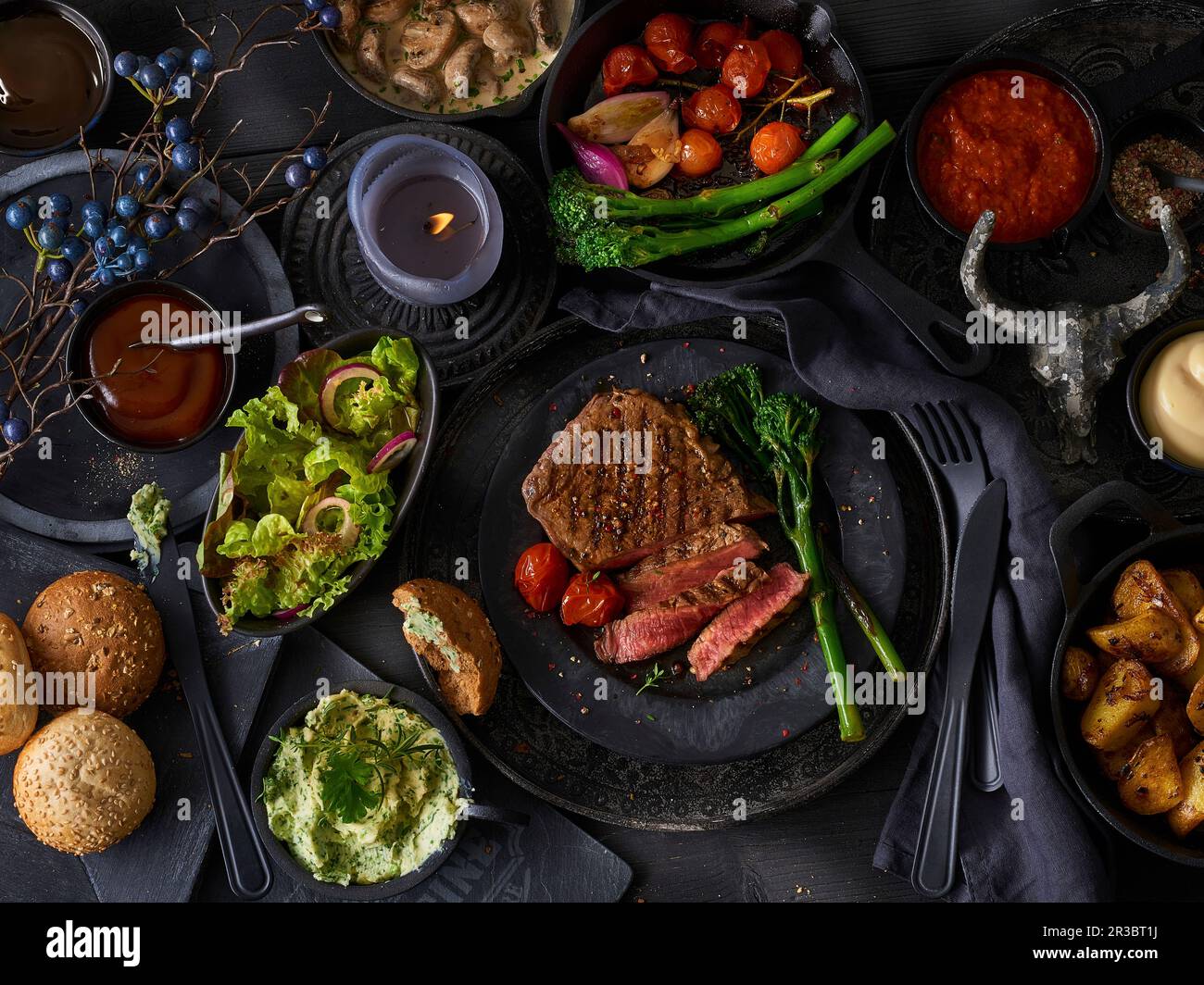 Grilled fillet steak with vegetables and salad Stock Photo - Alamy