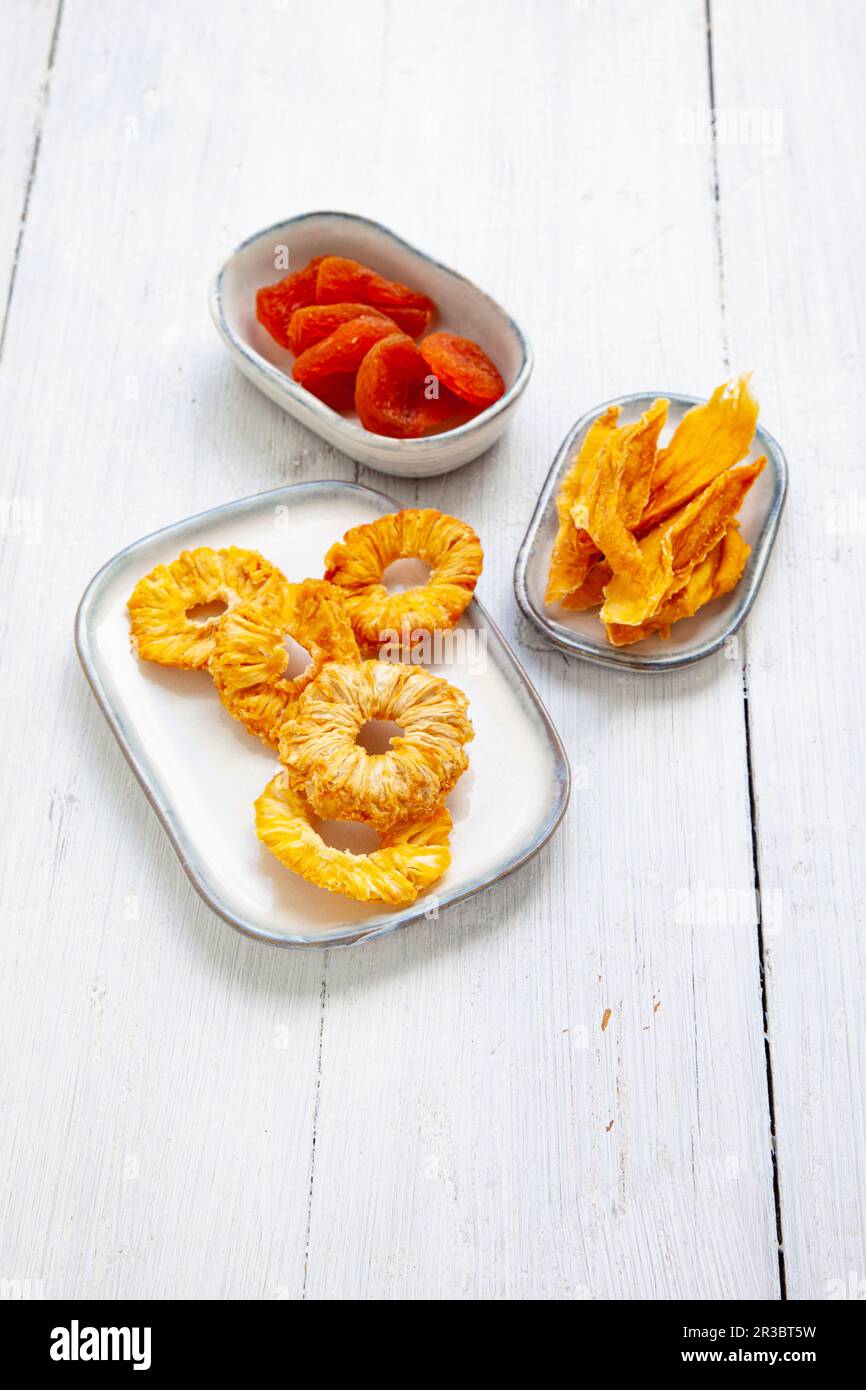 Mango outline hi-res stock photography and images - Alamy