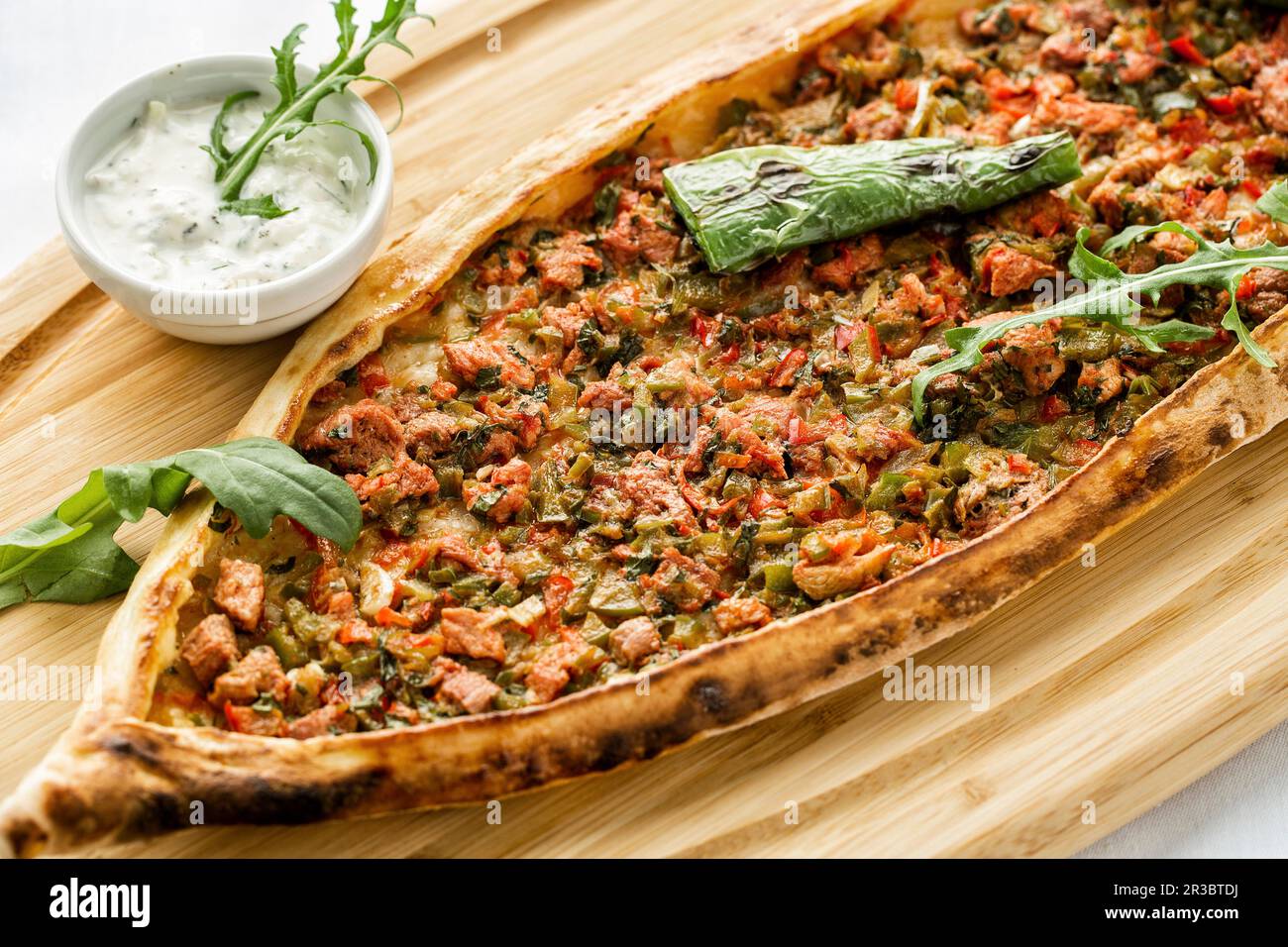 Turkish flatbreads hi-res stock photography and images - Alamy