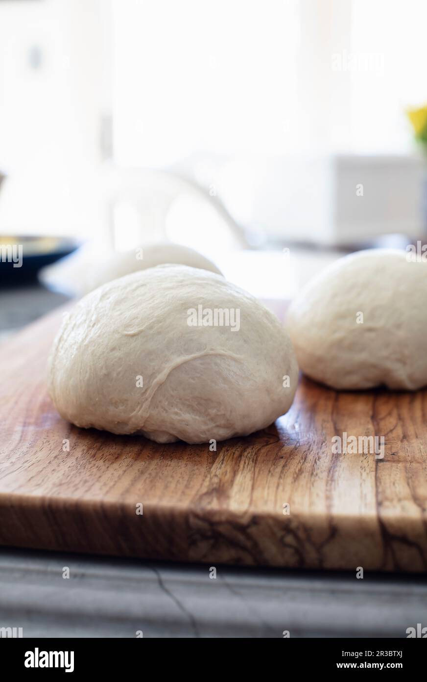 Leavened dough ball hi-res stock photography and images - Alamy