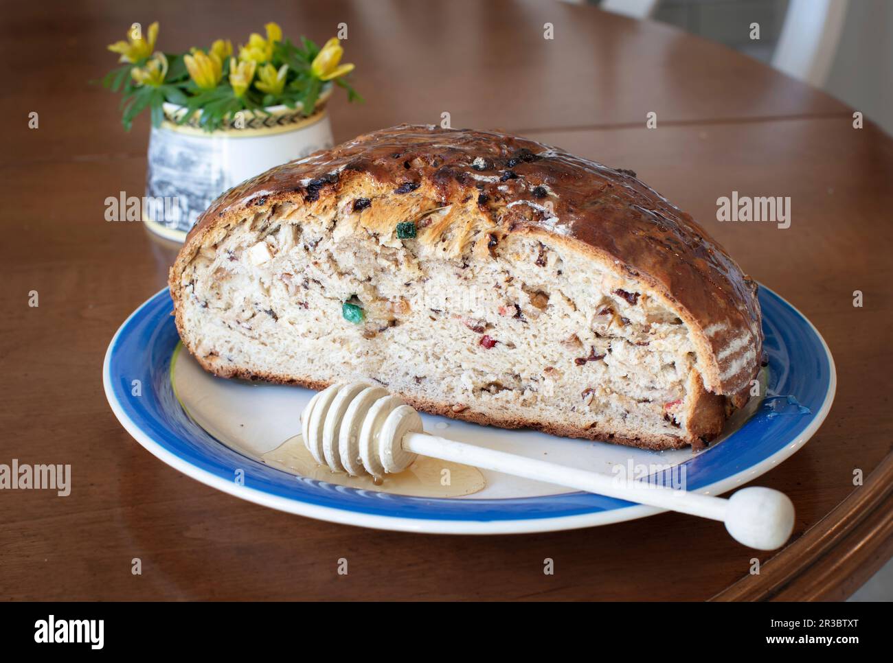 Welsh Bara Brith (bread with dried fruits, England Stock Photo - Alamy