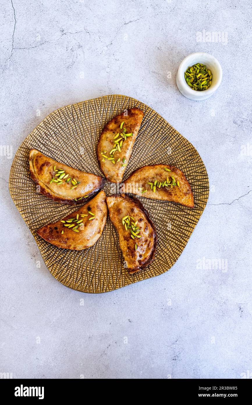 Arabian pancake hi-res stock photography and images - Alamy