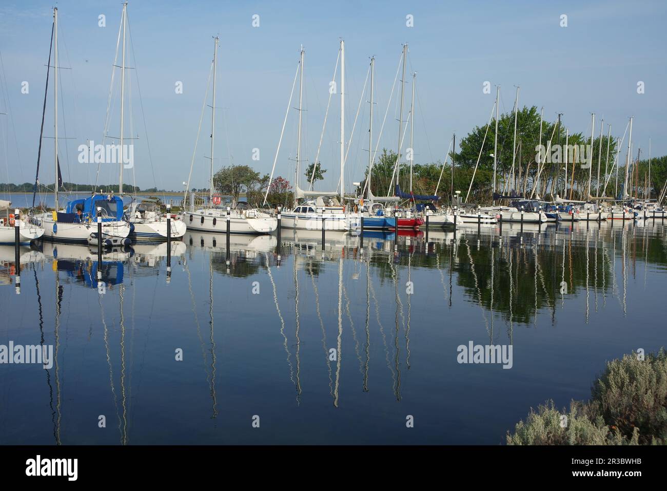 Hafensiedlung hi-res stock photography and images - Alamy