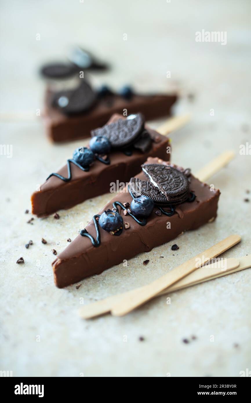 Cheesecake pops hi-res stock photography and images - Alamy