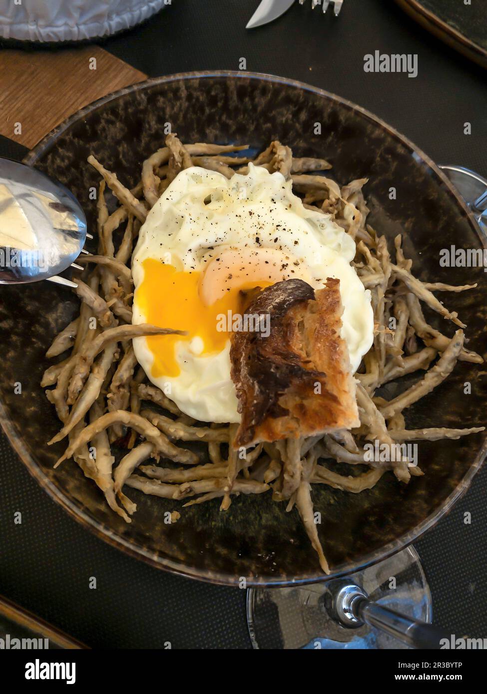 Fried small fish hi-res stock photography and images - Alamy