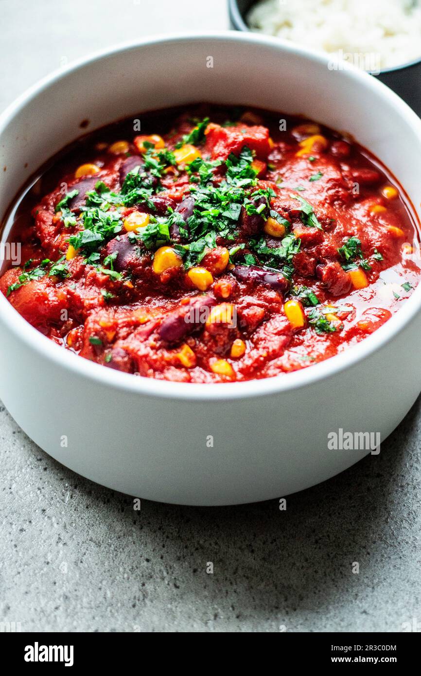 Simple Chilli sin Carne with chocolate Stock Photo - Alamy