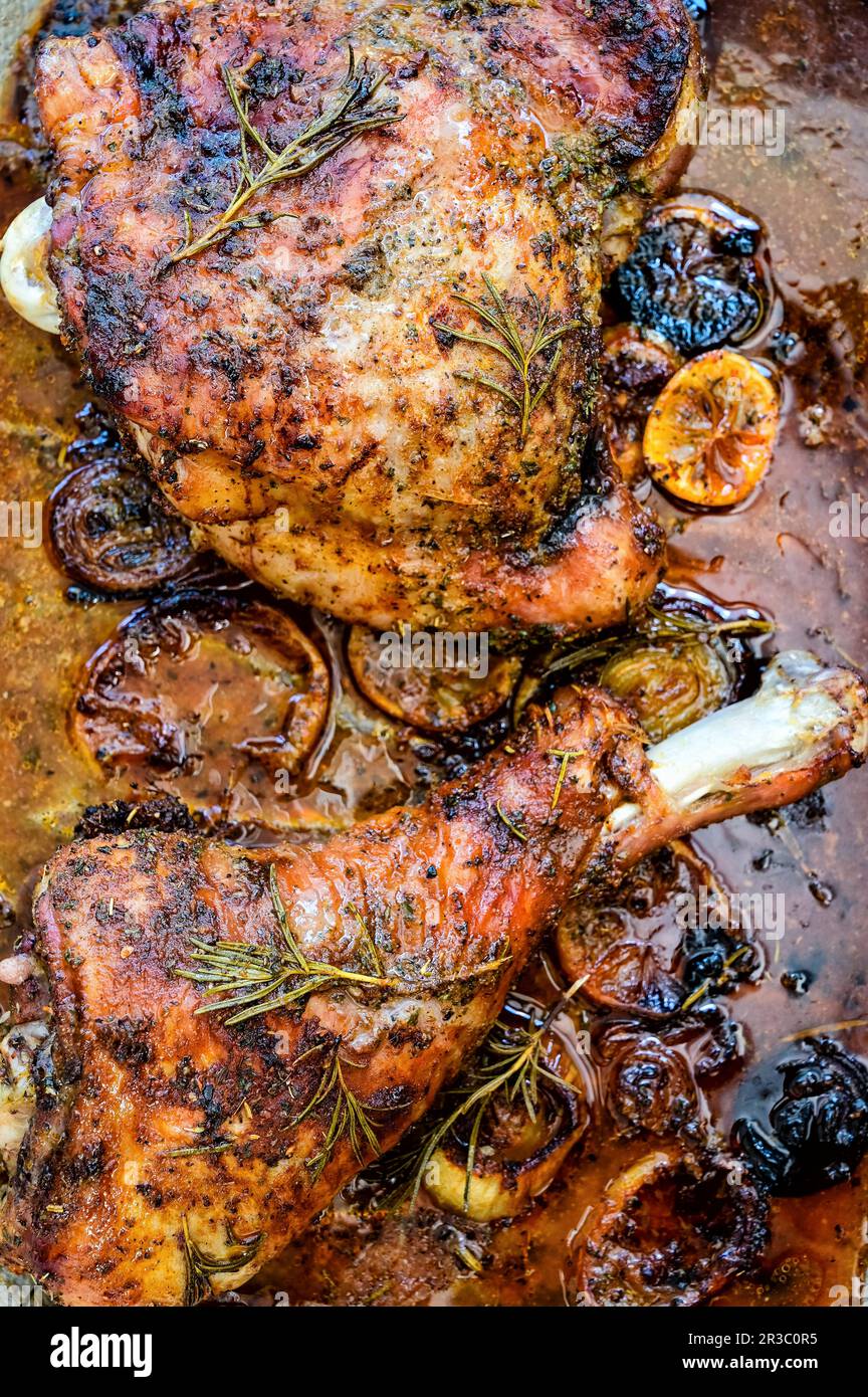 Top view turkey thighs hi-res stock photography and images - Alamy