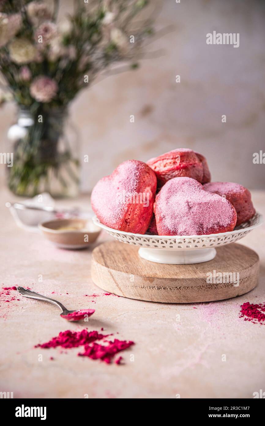 Heart donuts hi-res stock photography and images - Alamy