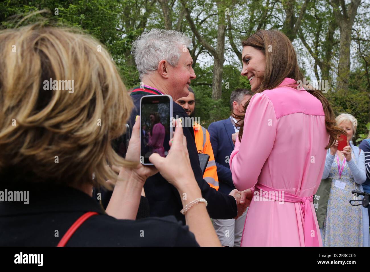 Catherine, Princess of Wales speaks with an Irish music manager and ...