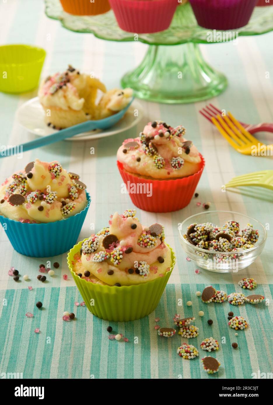 Funfetti cupcake hi-res stock photography and images - Alamy
