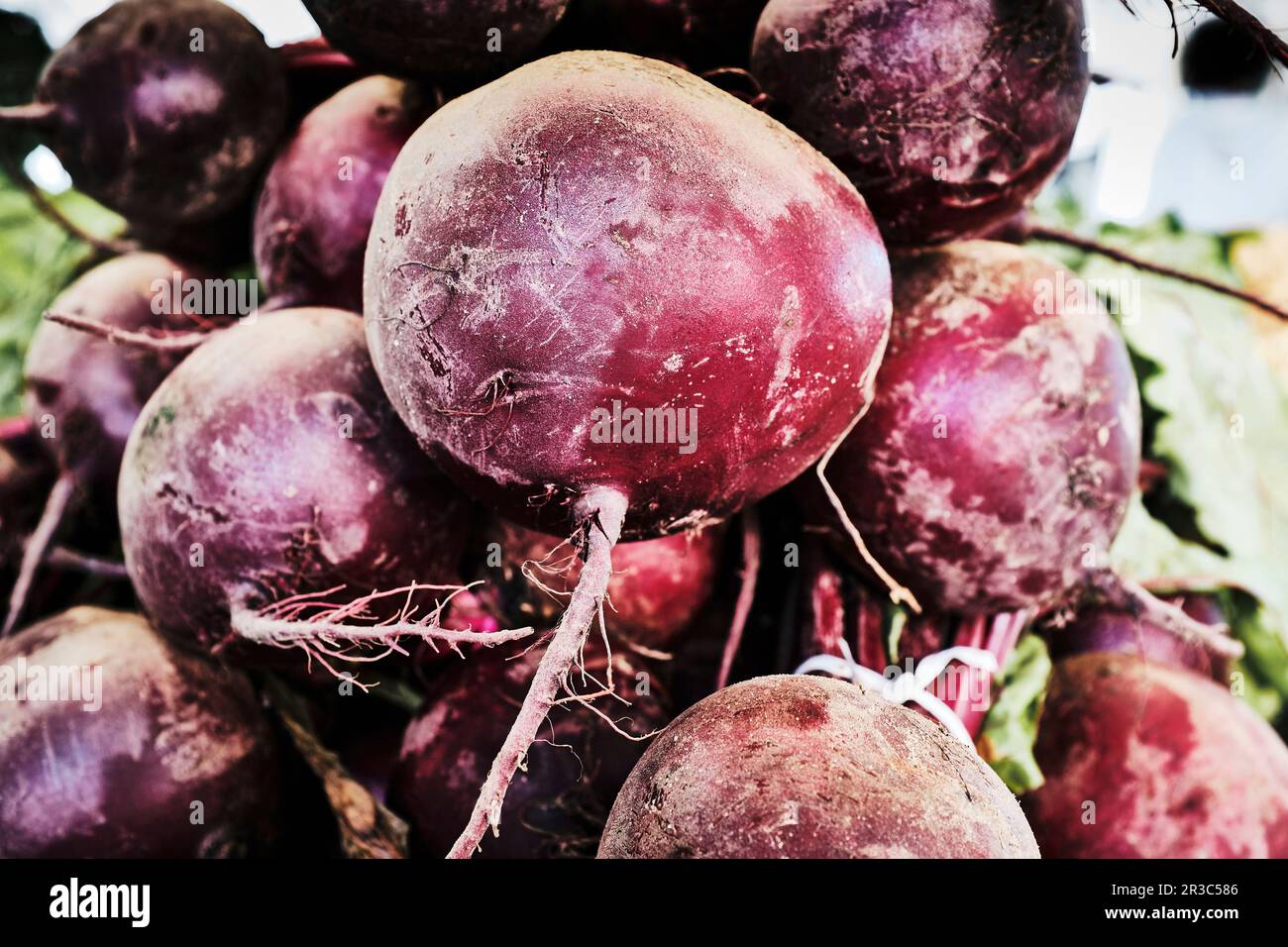 Organic beetroot from the farmer's market Stock Photo - Alamy