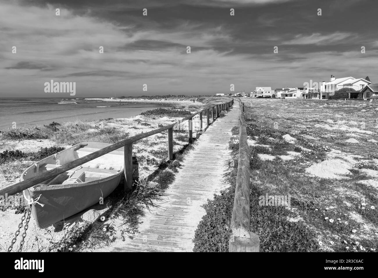 Struisbaai, South Africa - Sep 21, 2022: A beach scene in Struisbaai ...