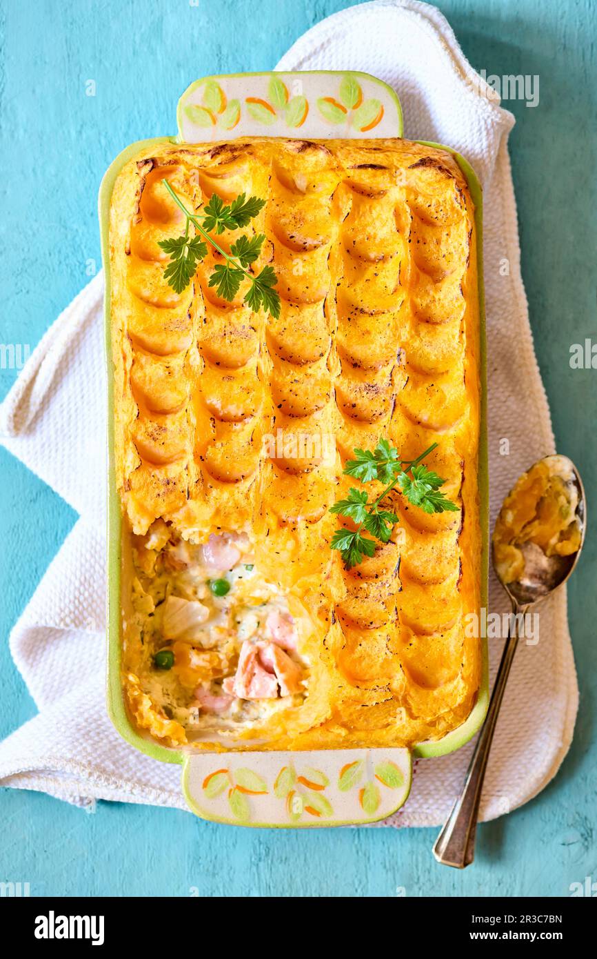Easy fish cake with a mashed potato topping Stock Photo - Alamy