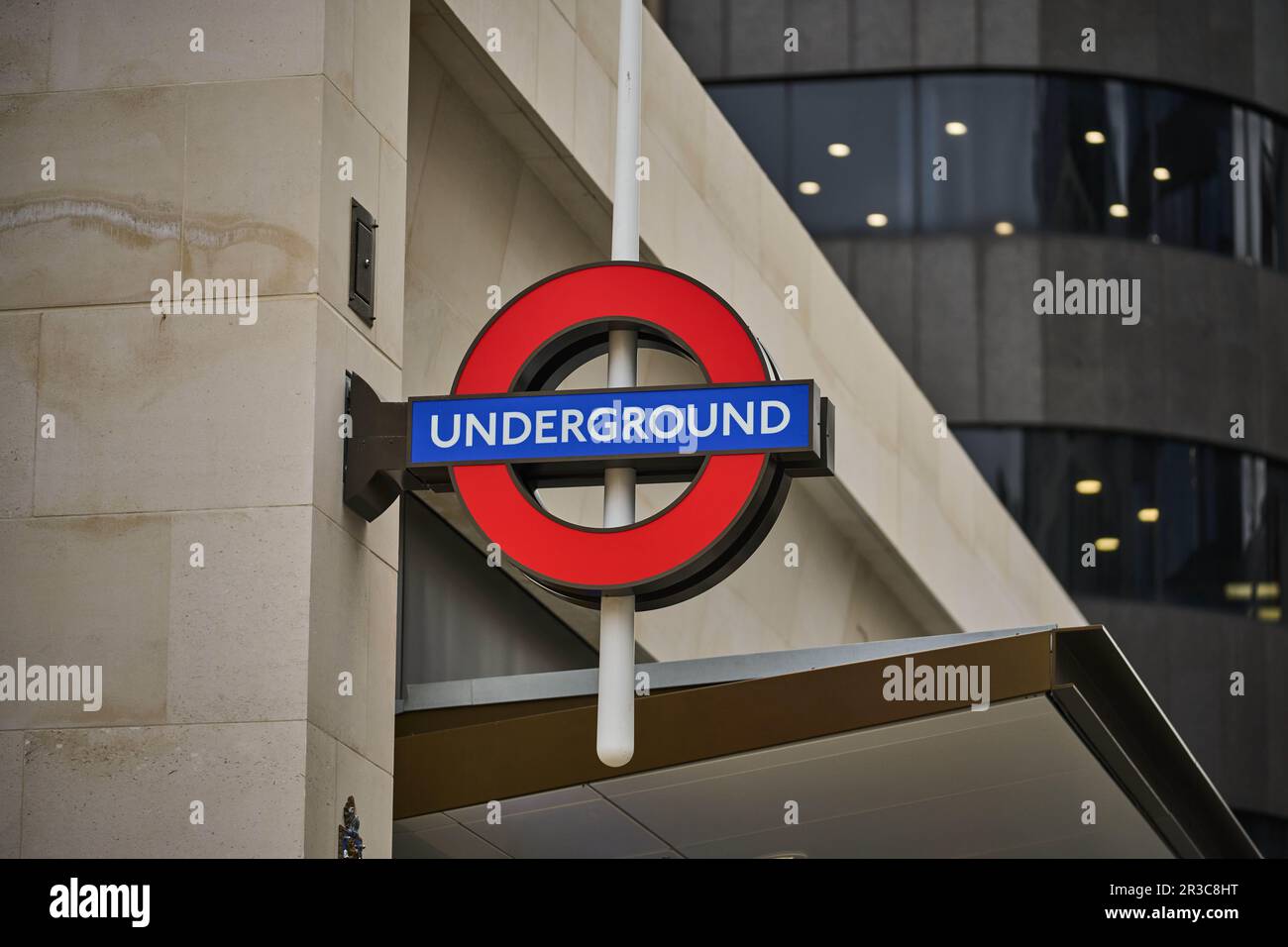 Bank Underground station's Cannon Street entrance Stock Photo - Alamy