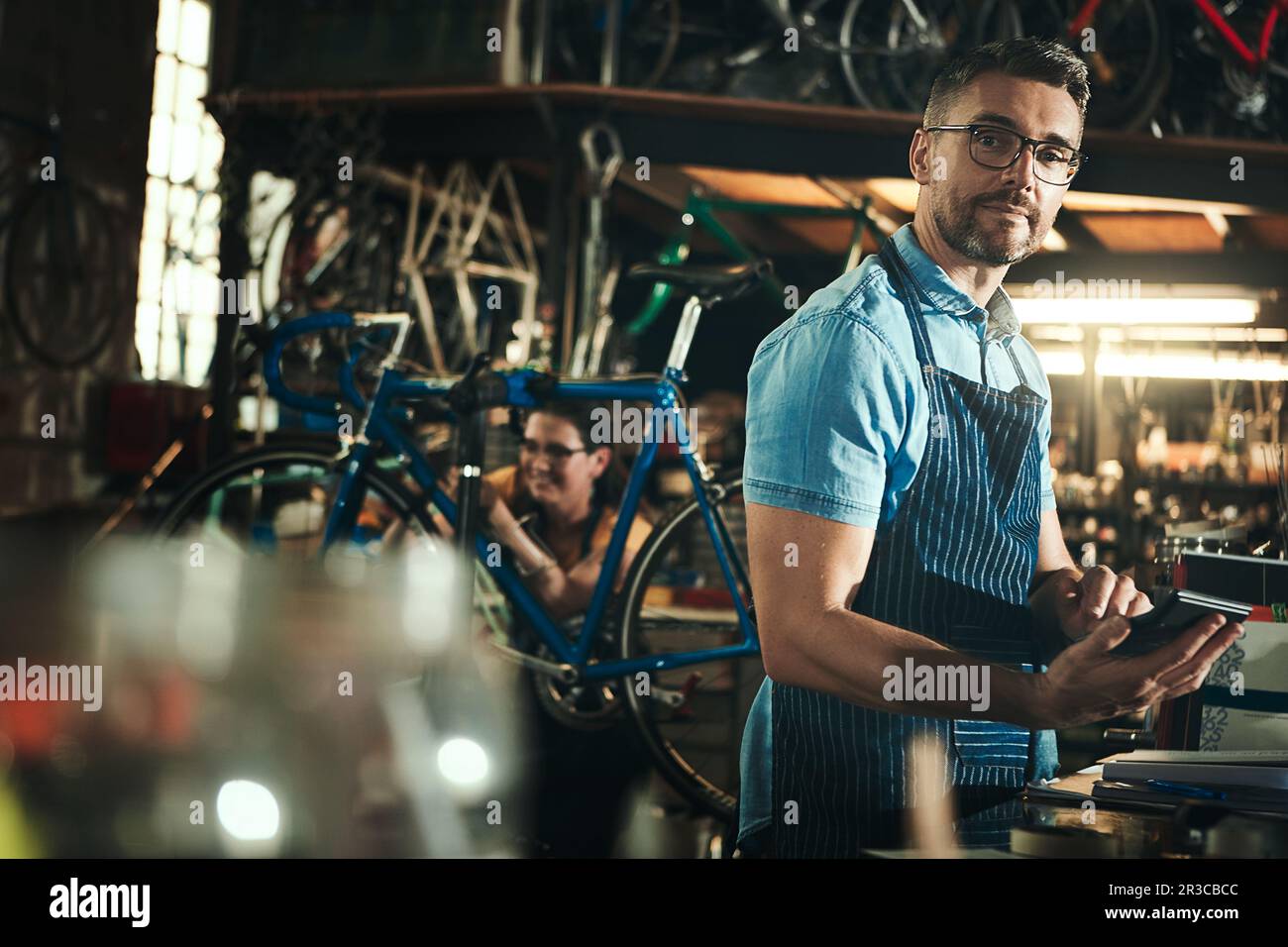 Mechanic calculator hi-res stock photography and images - Alamy