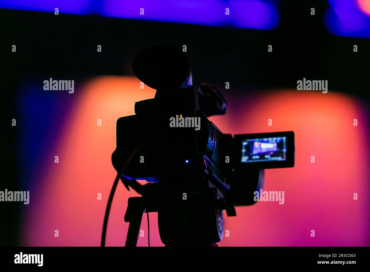 Film studio camera stage hi-res stock photography and images - Alamy