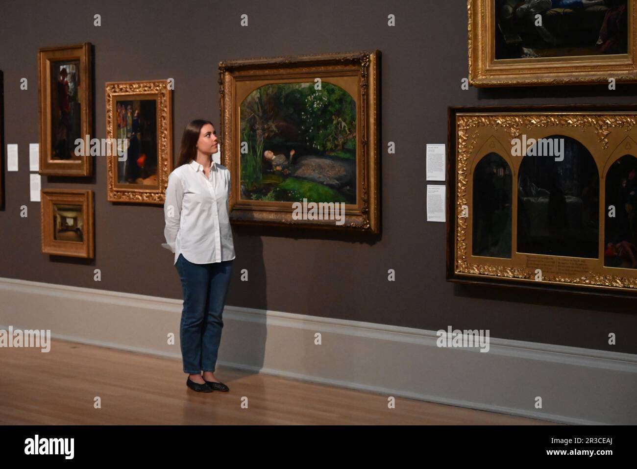 Lady verey hi-res stock photography and images - Alamy
